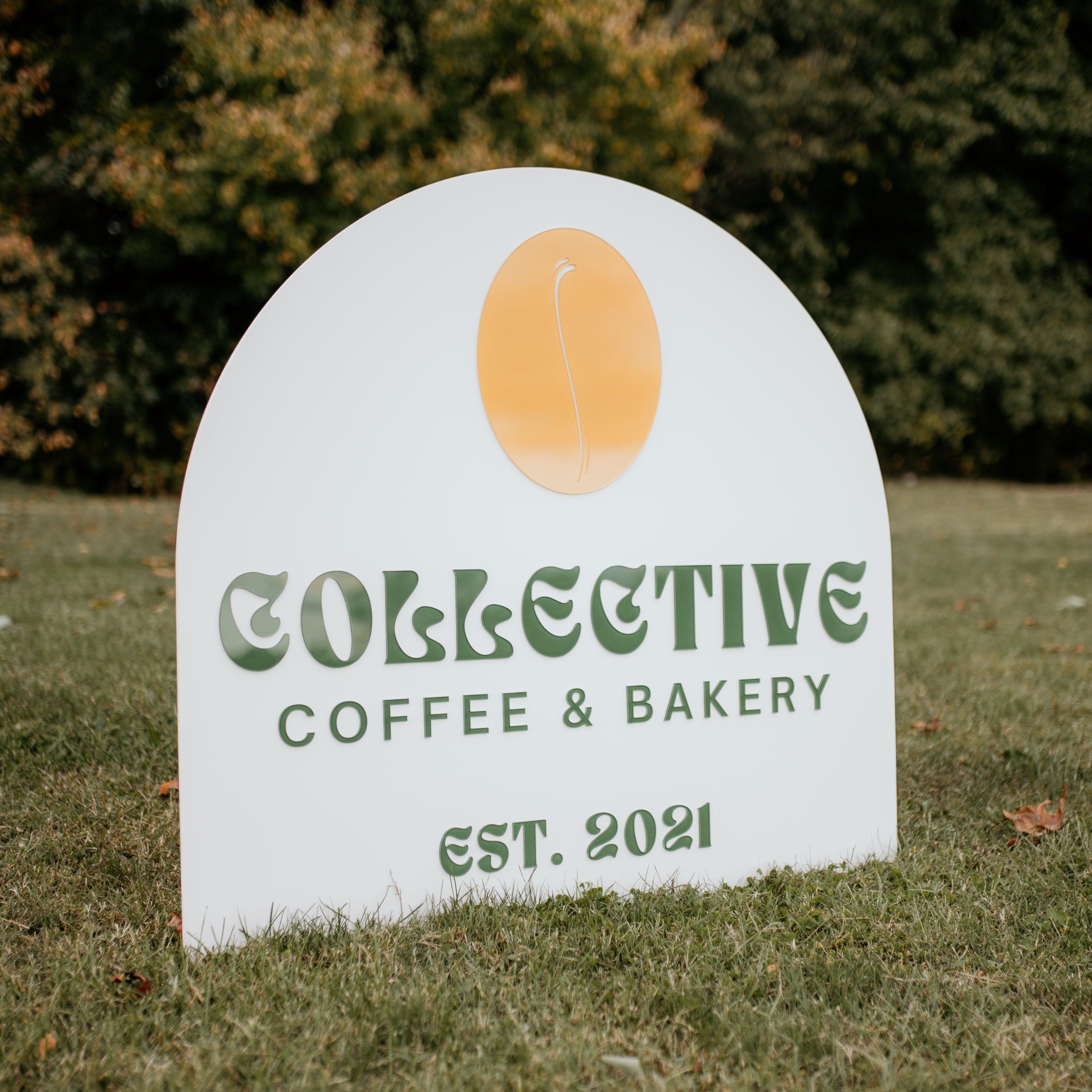 logo signs – Pixels and Wood